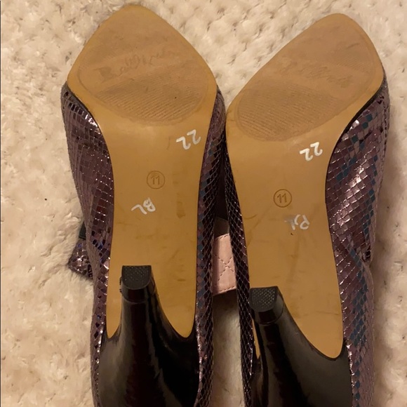 Bellini | Shoes | Bellini Shiny Heels Size 1 | Poshmark